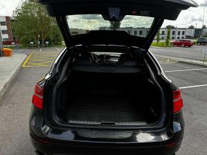 Black BMW X6 2009 in Vilnius, with an engine capacity of 2.99 L and mileage of 253 thousand km for 12100 €, photo 13 on AUTOMOTO.COM.LV