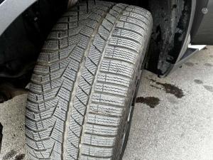 Black BMW X6 2009 in Vilnius, with an engine capacity of 2.99 L and mileage of 253 thousand km for 12100 €, photo 15 on AUTOMOTO.COM.LV