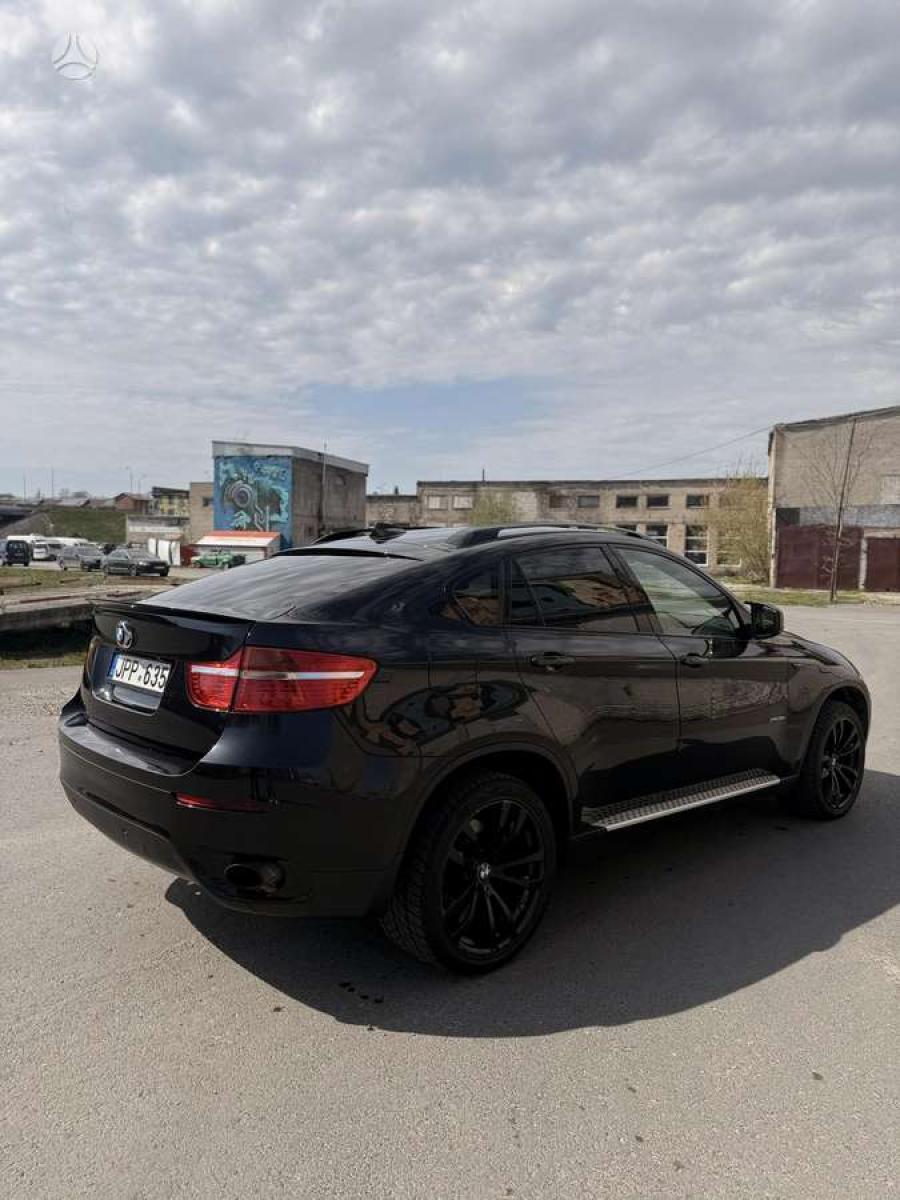 Melns BMW X6 2009 Klaipėda, ar dzinēja tilpumu 2.99 L un nobraukumu 286 tūkst. km par 9000 €, foto 5 vietnē AUTOMOTO.COM.LV