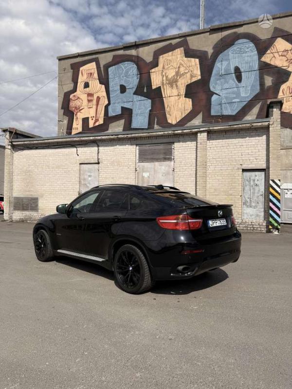 Melns BMW X6 2009 Klaipėda, ar dzinēja tilpumu 2.99 L un nobraukumu 286 tūkst. km par 9000 €, foto 6 vietnē AUTOMOTO.COM.LV