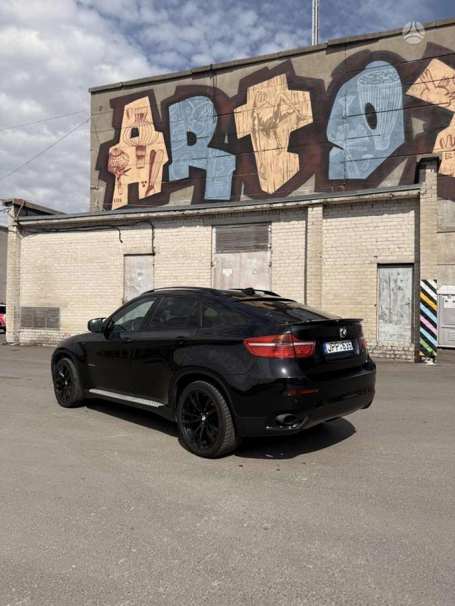 Melns BMW X6 2009 Klaipėda, ar dzinēja tilpumu 2.99 L un nobraukumu 286 tūkst. km par 9000 €, foto 6 vietnē AUTOMOTO.COM.LV