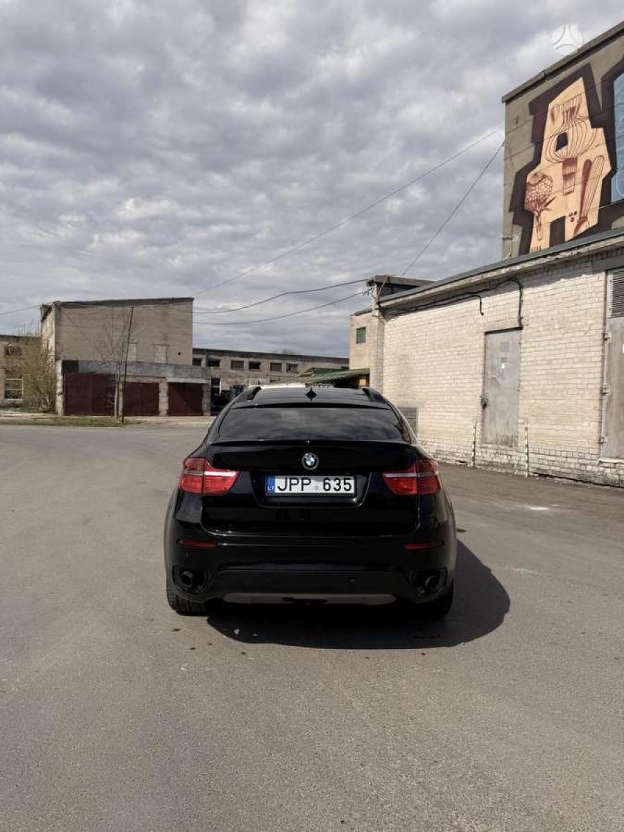 Melns BMW X6 2009 Klaipėda, ar dzinēja tilpumu 2.99 L un nobraukumu 286 tūkst. km par 9000 €, foto 7 vietnē AUTOMOTO.COM.LV