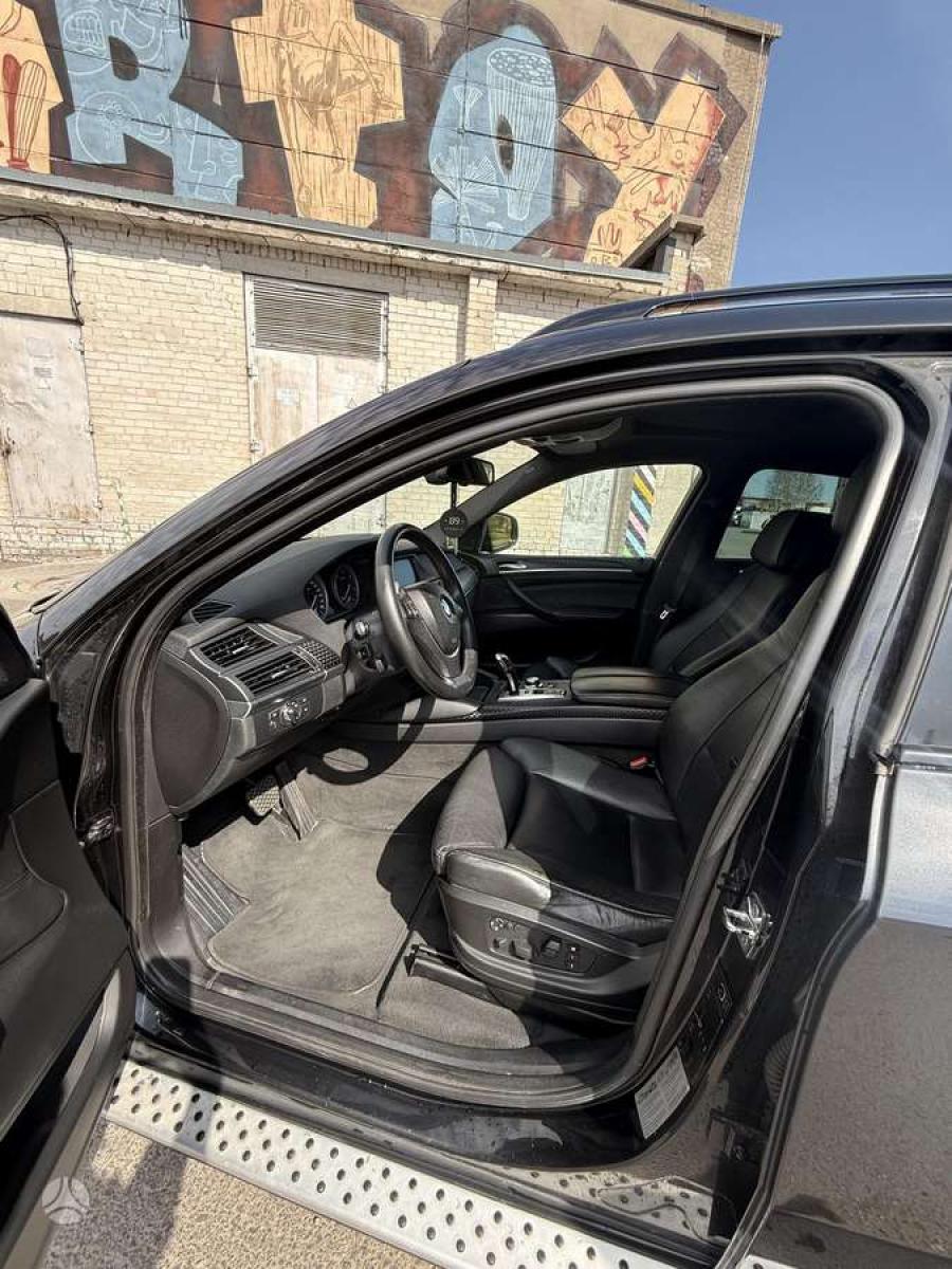 Melns BMW X6 2009 Klaipėda, ar dzinēja tilpumu 2.99 L un nobraukumu 286 tūkst. km par 9000 €, foto 10 vietnē AUTOMOTO.COM.LV