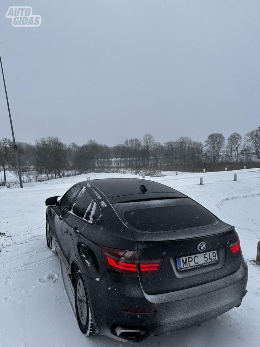 Black BMW X6 2010 in Silale, with an engine capacity of 3.00 L and mileage of 300 thousand km for 11000 €, photo 2 on AUTOMOTO.COM.LV
