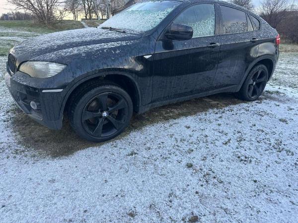 Melns BMW X6 2010 Šauļi, ar dzinēja tilpumu 2.98 L un nobraukumu 143 tūkst. km par 4350 €, foto 1 vietnē AUTOMOTO.COM.LV