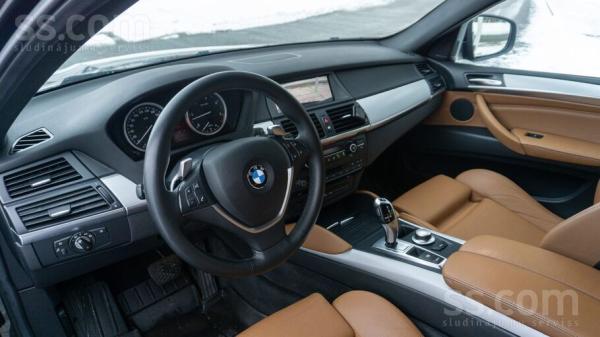 Melns BMW X6 2010 Rīga, ar dzinēja tilpumu 3.00 L un nobraukumu 228 tūkst. km par 14190 €, foto 10 vietnē AUTOMOTO.COM.LV