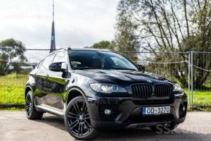 Black BMW X6 2010 in Riga, with an engine capacity of 3.00 L and mileage of 264 thousand km for 14990 €, photo 2 on AUTOMOTO.COM.LV