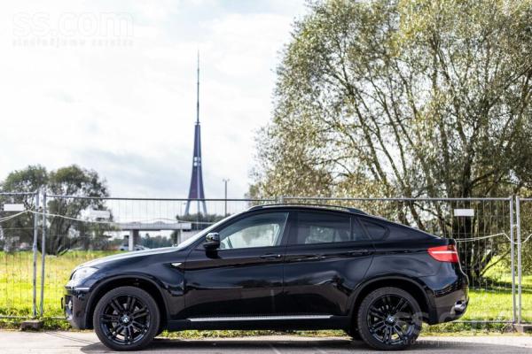 Melns BMW X6 2010 Rīga, ar dzinēja tilpumu 3.00 L un nobraukumu 264 tūkst. km par 14990 €, foto 5 vietnē AUTOMOTO.COM.LV