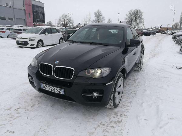 Black BMW X6 2010 in Taurage, with an engine capacity of 2.99 L and mileage of 310 thousand km for 9900 €, photo 1 on AUTOMOTO.COM.LV