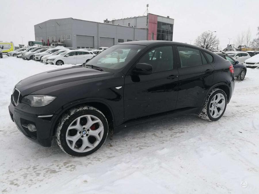 Melns BMW X6 2010 Tauragė, ar dzinēja tilpumu 2.99 L un nobraukumu 310 tūkst. km par 9900 €, foto 2 vietnē AUTOMOTO.COM.LV