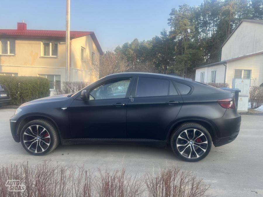 Black BMW X6 2010 in Vilnius, with an engine capacity of 3.00 L and mileage of 290 thousand km for 13000 €, photo 2 on AUTOMOTO.COM.LV