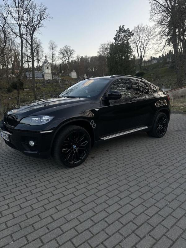 Melns BMW X6 2010 Viļņa, ar dzinēja tilpumu 3.50 L un nobraukumu 340 tūkst. km par 14000 €, foto 4 vietnē AUTOMOTO.COM.LV