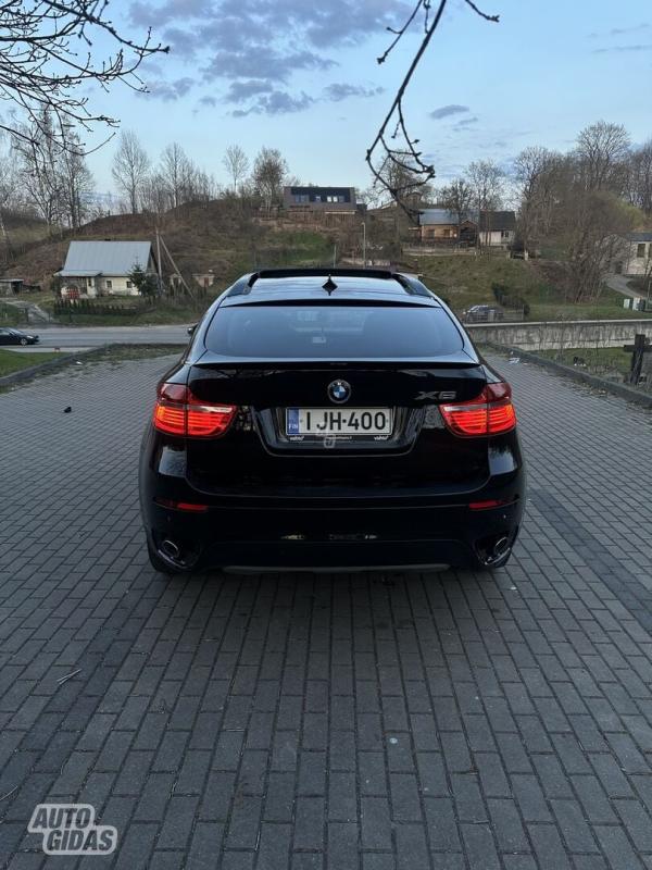 Melns BMW X6 2010 Viļņa, ar dzinēja tilpumu 3.50 L un nobraukumu 340 tūkst. km par 14000 €, foto 8 vietnē AUTOMOTO.COM.LV