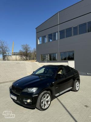 Melns BMW X6 2010 Viļņa, ar dzinēja tilpumu 3.00 L un nobraukumu 318 tūkst. km par 10950 €, foto  vietnē AUTOMOTO.COM.LV