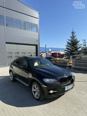 Melns BMW X6 2010 Viļņa, ar dzinēja tilpumu 3.00 L un nobraukumu 318 tūkst. km par 10950 €, foto 3 vietnē AUTOMOTO.COM.LV