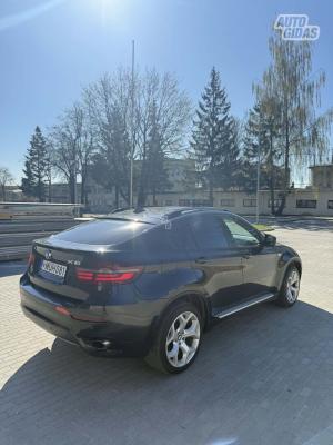 Melns BMW X6 2010 Viļņa, ar dzinēja tilpumu 3.00 L un nobraukumu 318 tūkst. km par 10950 €, foto 5 vietnē AUTOMOTO.COM.LV
