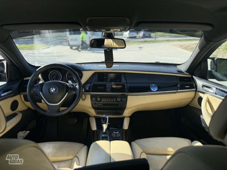 Melns BMW X6 2010 Viļņa, ar dzinēja tilpumu 3.00 L un nobraukumu 318 tūkst. km par 10950 €, foto 7 vietnē AUTOMOTO.COM.LV