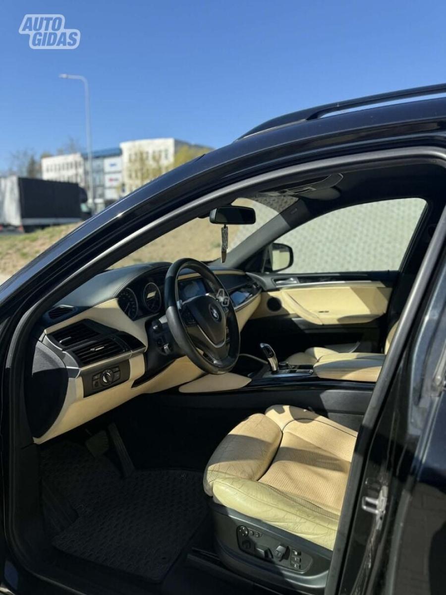 Melns BMW X6 2010 Viļņa, ar dzinēja tilpumu 3.00 L un nobraukumu 318 tūkst. km par 10950 €, foto 8 vietnē AUTOMOTO.COM.LV