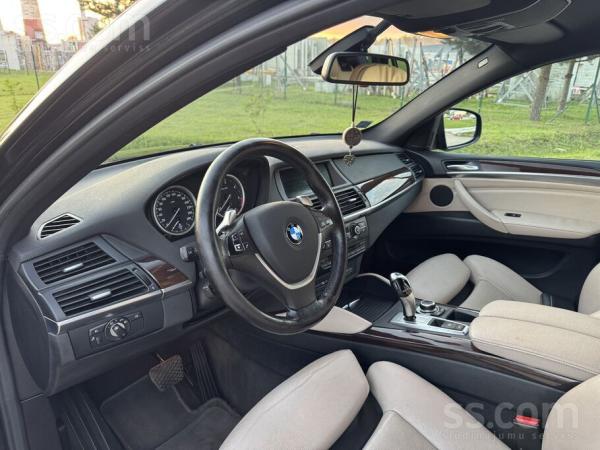 Melns BMW X6 2010 Rīga, ar dzinēja tilpumu 3.00 L un nobraukumu 310 tūkst. km par 12500 €, foto 10 vietnē AUTOMOTO.COM.LV