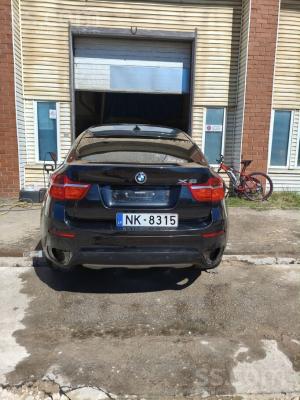 Melns BMW X6 2010 Rīga, ar dzinēja tilpumu 3.00 L un nobraukumu 214 tūkst. km par 6000 €, foto 4 vietnē AUTOMOTO.COM.LV