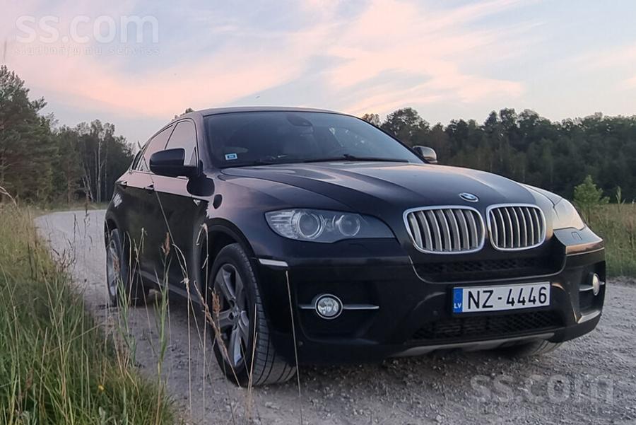 Black BMW X6 2010 in Jurmala, with an engine capacity of 3.00 L and mileage of 380 thousand km for 9900 €, photo 1 on AUTOMOTO.COM.LV