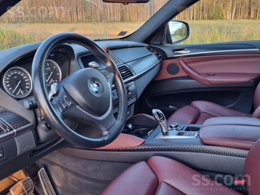 Black BMW X6 2010 in Jurmala, with an engine capacity of 3.00 L and mileage of 380 thousand km for 9900 €, photo 9 on AUTOMOTO.COM.LV