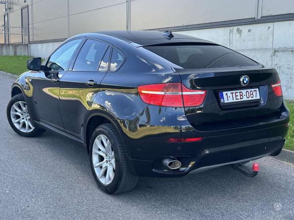 Melns BMW X6 2010 Utena, ar dzinēja tilpumu 2.99 L un nobraukumu 300 tūkst. km par 9990 €, foto 6 vietnē AUTOMOTO.COM.LV