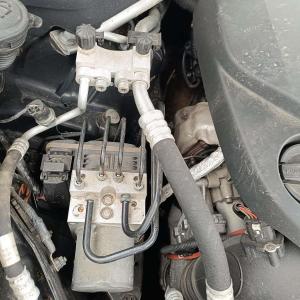 Melns BMW X6 2010 Viļņa, ar dzinēja tilpumu 2.99 L un nobraukumu 298 tūkst. km par 13000 €, foto 29 vietnē AUTOMOTO.COM.LV