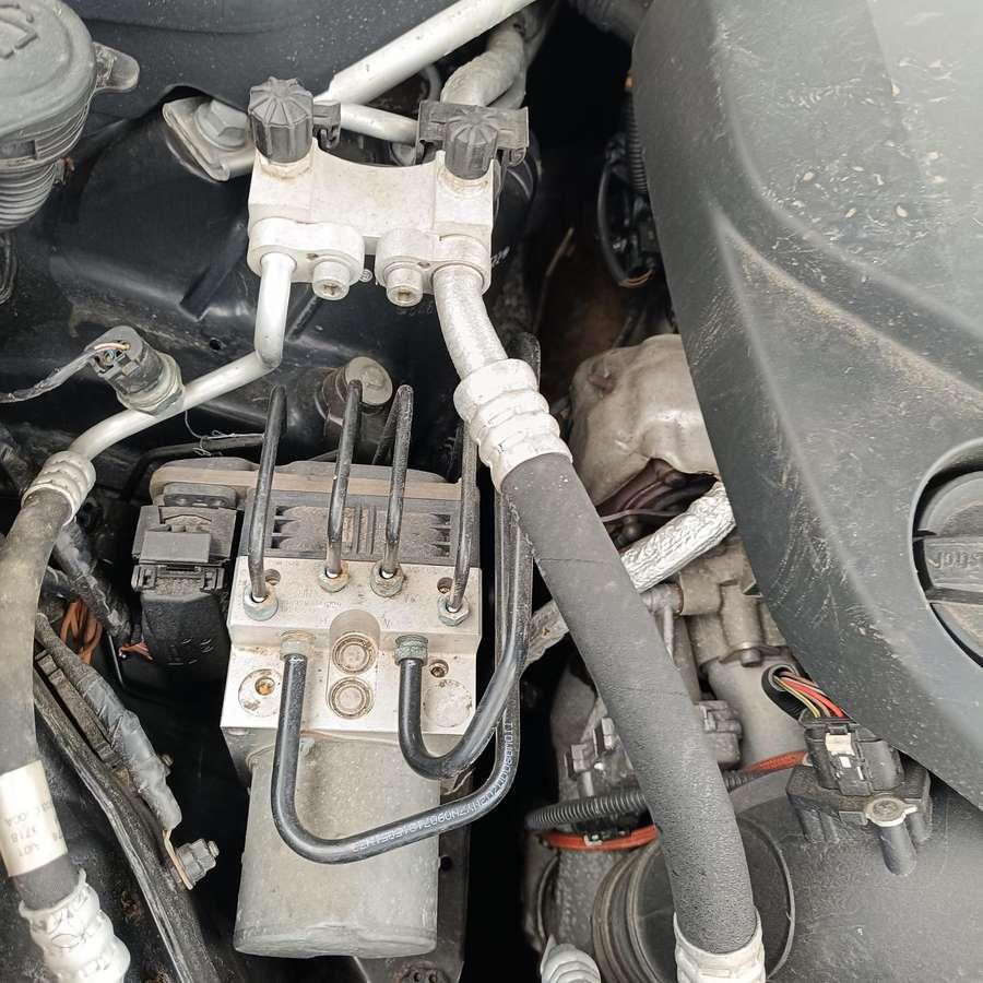 Melns BMW X6 2010 Viļņa, ar dzinēja tilpumu 2.99 L un nobraukumu 298 tūkst. km par 13000 €, foto 29 vietnē AUTOMOTO.COM.LV