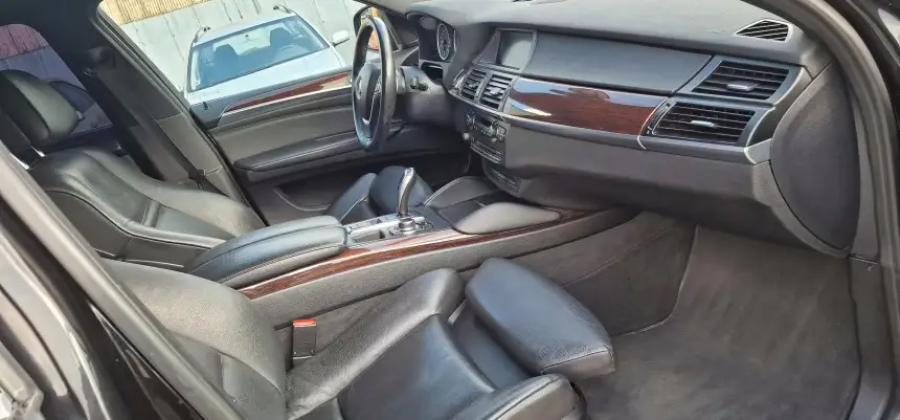 Melns BMW X6 2010 Valmiera, ar dzinēja tilpumu 3.00 L un nobraukumu 225 tūkst. km par 14000 €, foto 9 vietnē AUTOMOTO.COM.LV