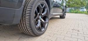 Melns BMW X6 2010 Valmiera, ar dzinēja tilpumu 3.00 L un nobraukumu 225 tūkst. km par 14000 €, foto 13 vietnē AUTOMOTO.COM.LV