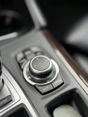 Melns BMW X6 2010 Rīga, ar dzinēja tilpumu 3.00 L un nobraukumu 363 tūkst. km par 11300 €, foto 21 vietnē AUTOMOTO.COM.LV