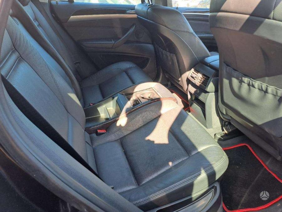 Melns BMW X6 2010 Kėdainiai, ar dzinēja tilpumu 2.99 L un nobraukumu 147 tūkst. km par 11500 €, foto 7 vietnē AUTOMOTO.COM.LV