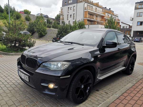 Black BMW X6 2010 in Klaipeda, with an engine capacity of 3.00 L and mileage of 254 thousand km for 9900 €, photo 7 on AUTOMOTO.COM.LV
