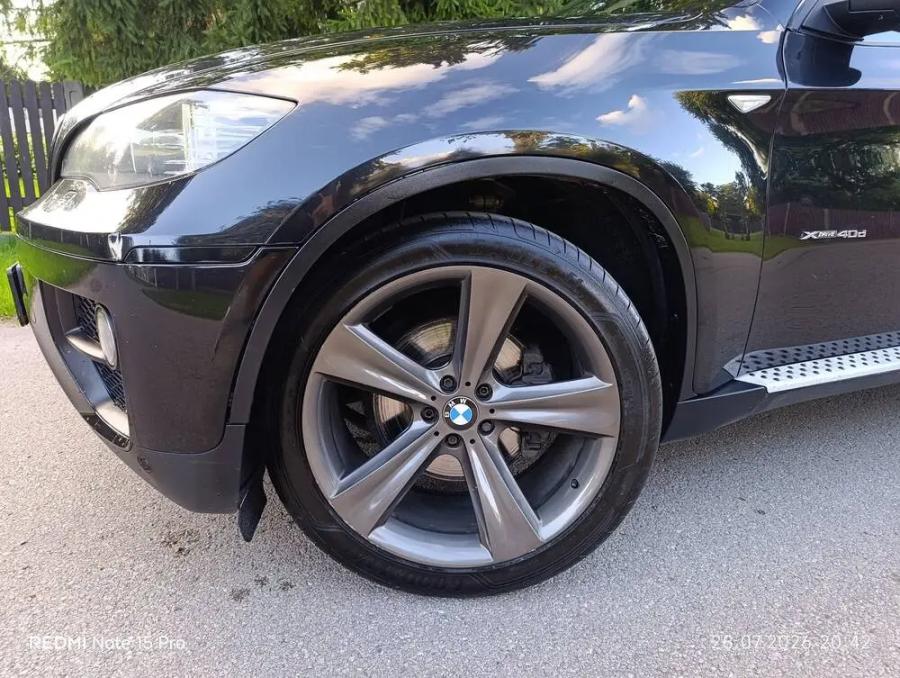 Melns BMW X6 2010 Rīga, ar dzinēja tilpumu 3.00 L un nobraukumu 300 tūkst. km par 10490 €, foto 23 vietnē AUTOMOTO.COM.LV