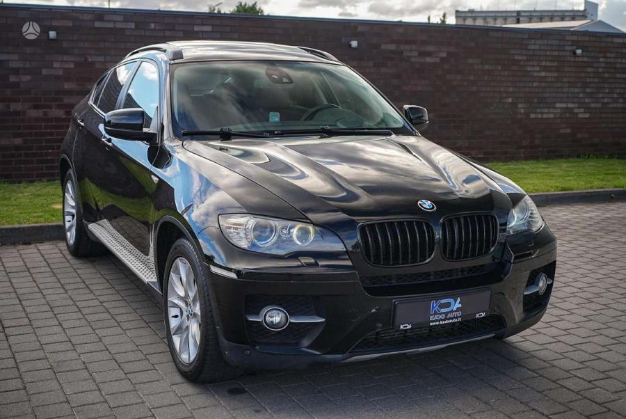 Black BMW X6 2010 in Marijampole, with an engine capacity of 2.99 L and mileage of 243 thousand km for 10450 €, photo 3 on AUTOMOTO.COM.LV