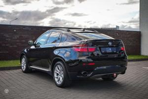 Black BMW X6 2010 in Marijampole, with an engine capacity of 2.99 L and mileage of 243 thousand km for 10450 €, photo 9 on AUTOMOTO.COM.LV