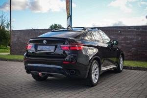 Black BMW X6 2010 in Marijampole, with an engine capacity of 2.99 L and mileage of 243 thousand km for 10450 €, photo 13 on AUTOMOTO.COM.LV