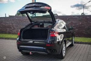 Black BMW X6 2010 in Marijampole, with an engine capacity of 2.99 L and mileage of 243 thousand km for 10450 €, photo 14 on AUTOMOTO.COM.LV