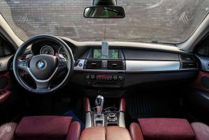 Black BMW X6 2010 in Marijampole, with an engine capacity of 2.99 L and mileage of 243 thousand km for 10450 €, photo 17 on AUTOMOTO.COM.LV