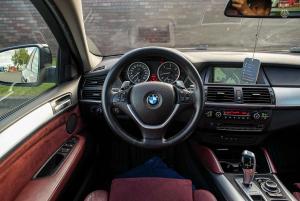 Black BMW X6 2010 in Marijampole, with an engine capacity of 2.99 L and mileage of 243 thousand km for 10450 €, photo 18 on AUTOMOTO.COM.LV