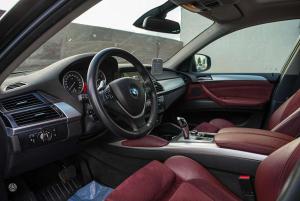 Black BMW X6 2010 in Marijampole, with an engine capacity of 2.99 L and mileage of 243 thousand km for 10450 €, photo 30 on AUTOMOTO.COM.LV