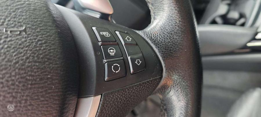 Melns BMW X6 2010 Kauņa, ar dzinēja tilpumu 2.99 L un nobraukumu 310 tūkst. km par 10500 €, foto 11 vietnē AUTOMOTO.COM.LV