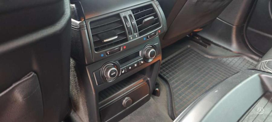Melns BMW X6 2010 Kauņa, ar dzinēja tilpumu 2.99 L un nobraukumu 310 tūkst. km par 10500 €, foto 12 vietnē AUTOMOTO.COM.LV