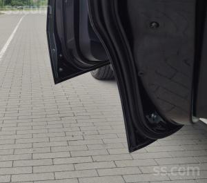Melns BMW X6 2010 Rēzekne, ar dzinēja tilpumu 3.00 L un nobraukumu 338 tūkst. km par 11400 €, foto 13 vietnē AUTOMOTO.COM.LV