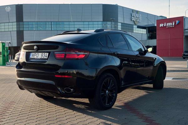 Melns BMW X6 2010 Viļņa, ar dzinēja tilpumu 3.00 L un nobraukumu 245 tūkst. km par 13000 €, foto 1 vietnē AUTOMOTO.COM.LV