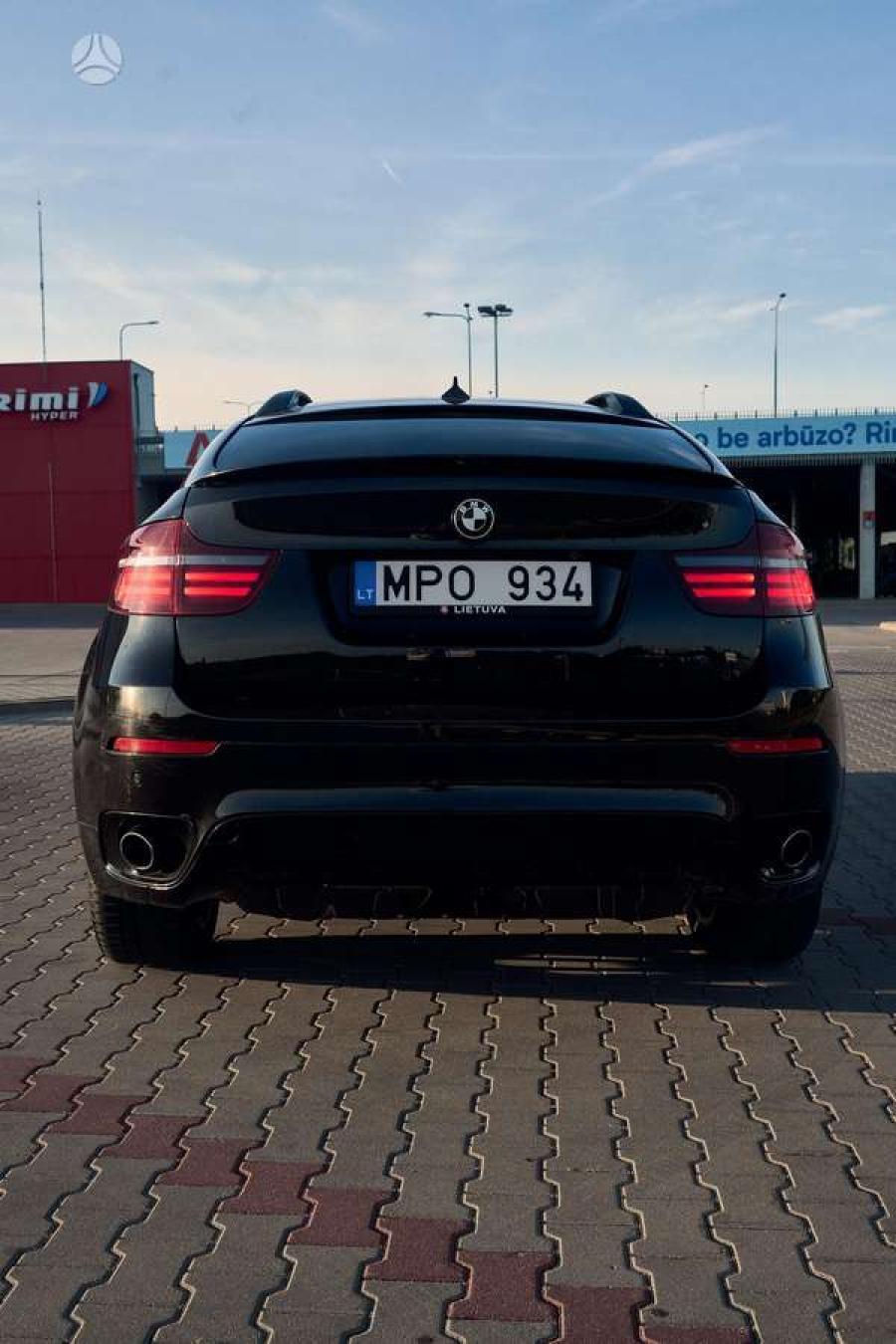 Melns BMW X6 2010 Viļņa, ar dzinēja tilpumu 3.00 L un nobraukumu 245 tūkst. km par 13000 €, foto 8 vietnē AUTOMOTO.COM.LV