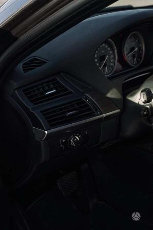 Melns BMW X6 2010 Viļņa, ar dzinēja tilpumu 3.00 L un nobraukumu 245 tūkst. km par 13000 €, foto 24 vietnē AUTOMOTO.COM.LV