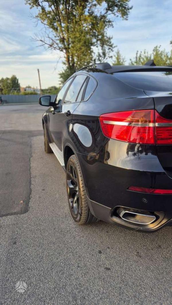 Melns BMW X6 2010 Viļņa, ar dzinēja tilpumu 2.99 L un nobraukumu 278 tūkst. km par 12450 €, foto 3 vietnē AUTOMOTO.COM.LV