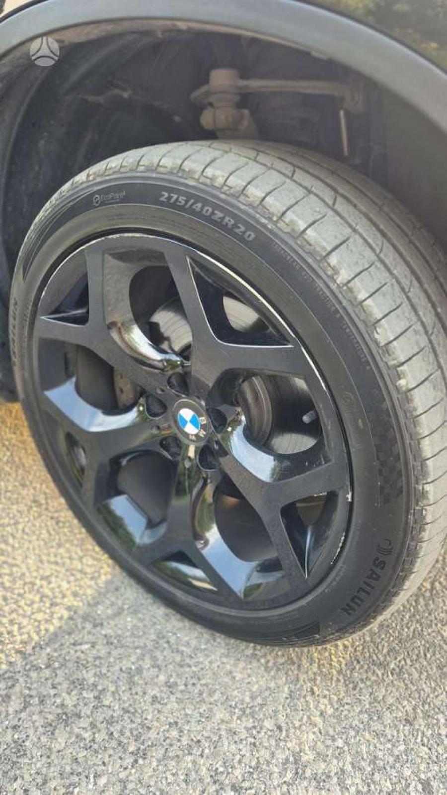 Black BMW X6 2010 in Vilnius, with an engine capacity of 2.99 L and mileage of 278 thousand km for 12450 €, photo 8 on AUTOMOTO.COM.LV